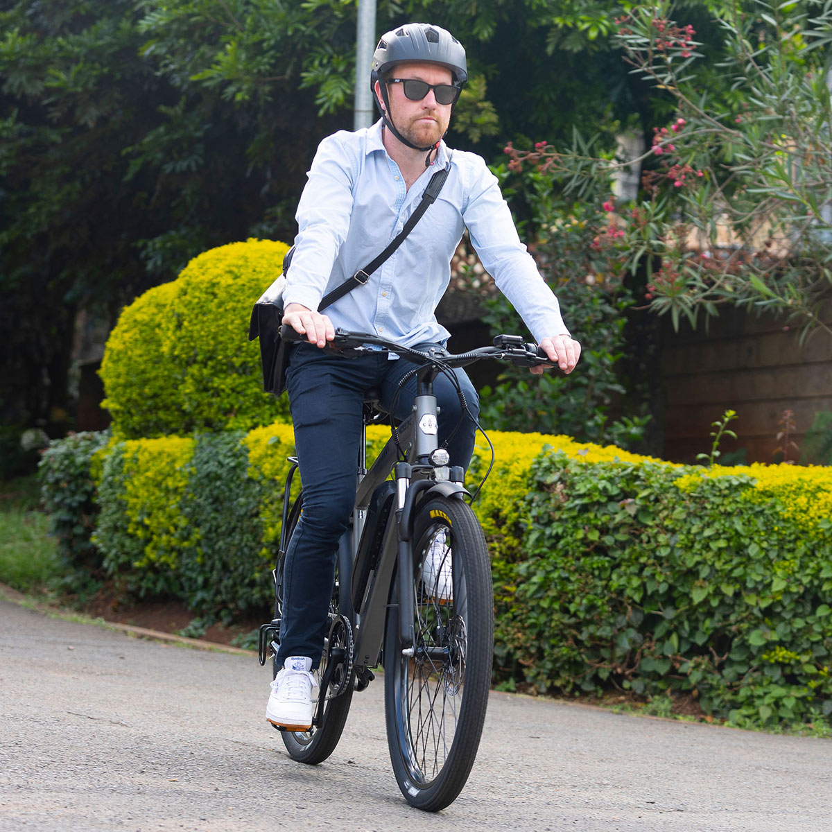 Move smarter with eBee e-bicycles